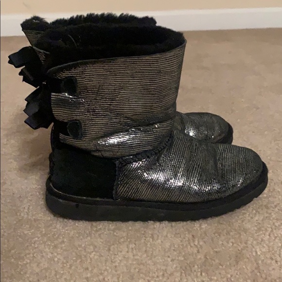 UGG | Shoes | Womens Black Silver And Shiny Uggs | Poshmark